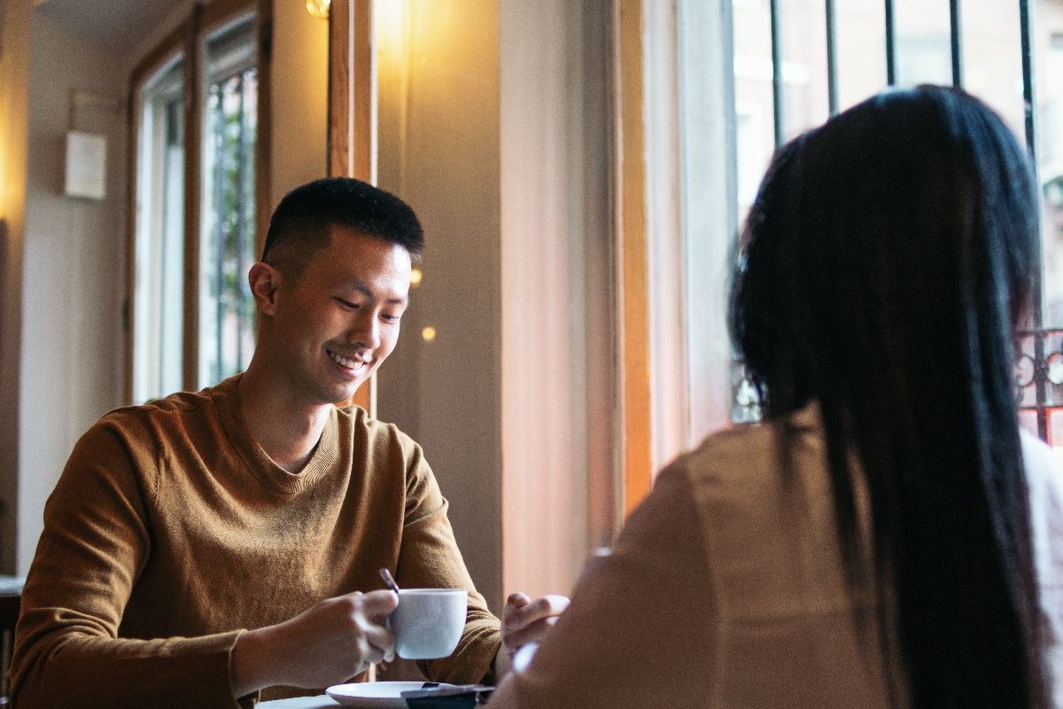 Romantic Ways to Celebrate Your Relationship Milestones at a Hotel in BGC